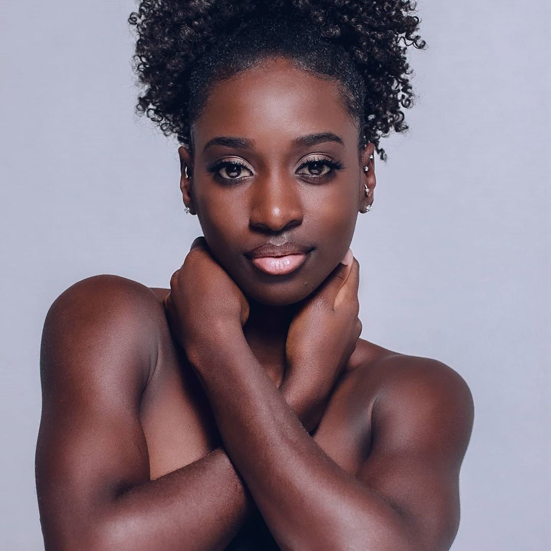 Grace Claxton | Scrolller