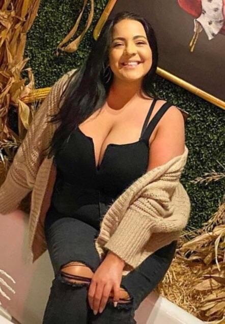 Granddaughter 🎃 Trick or Treat | Scrolller