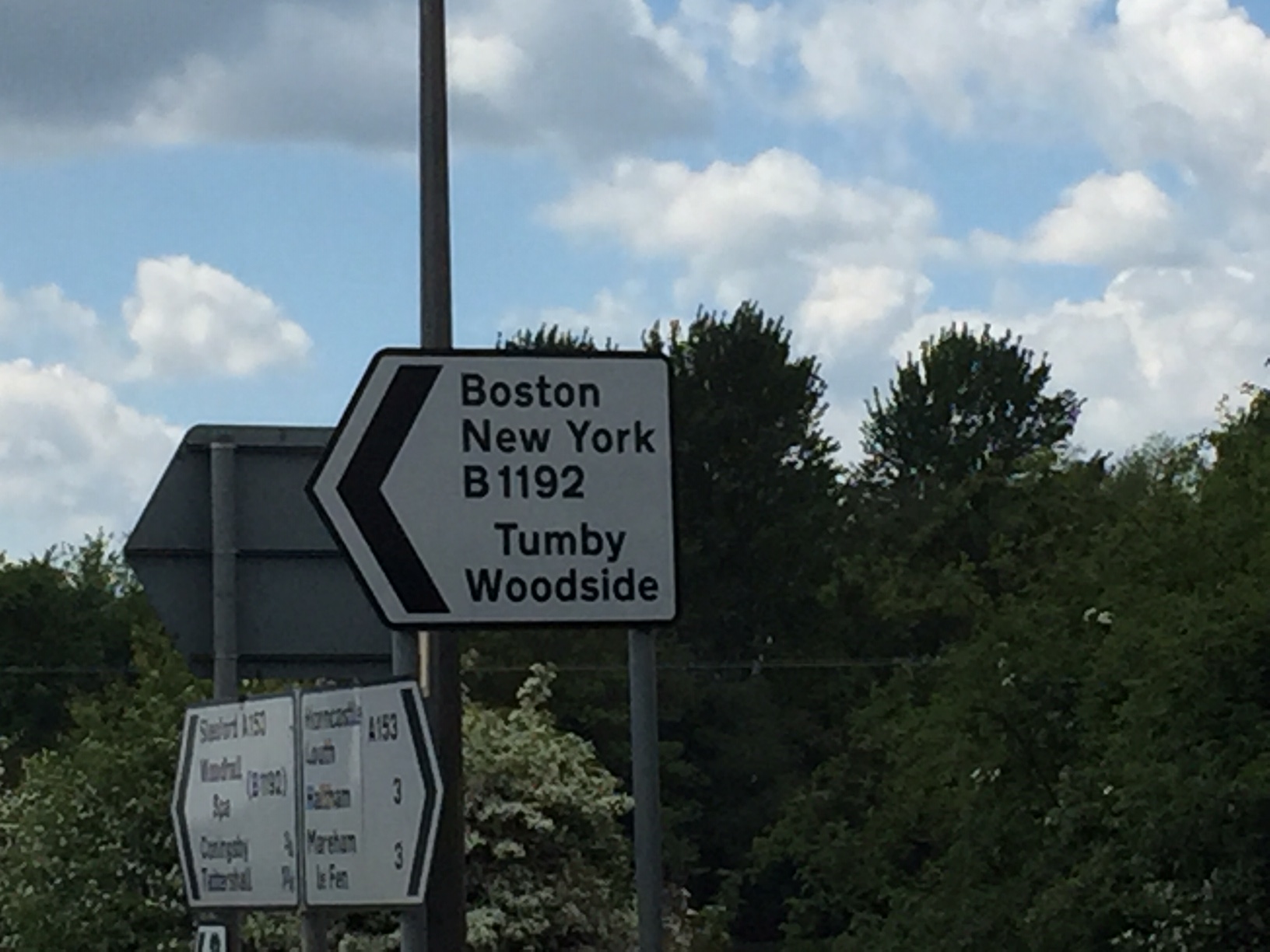 Great Road Signs of Lincolnshire - #1 in a series. | Scrolller