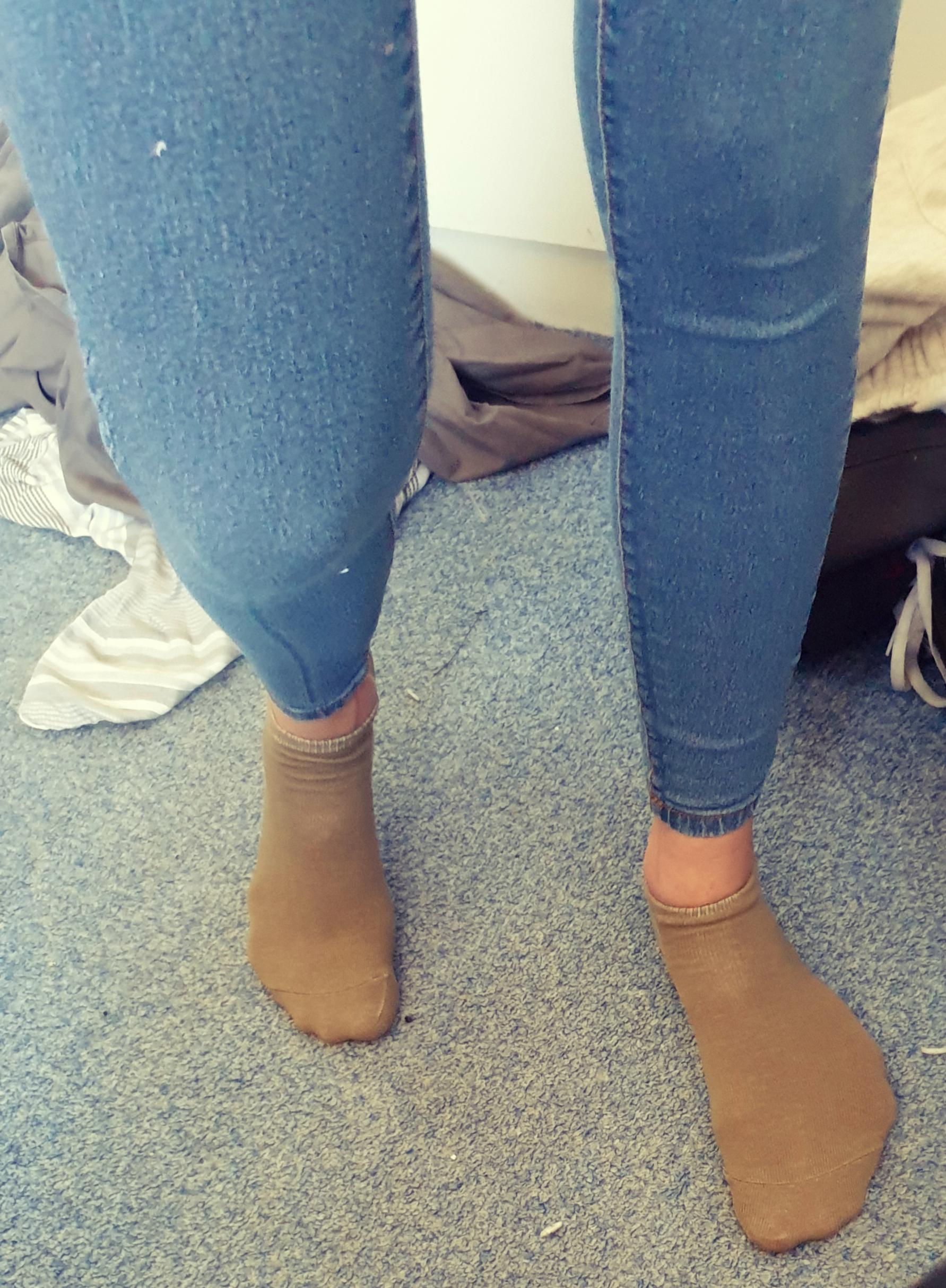 Green ankle socks | Scrolller