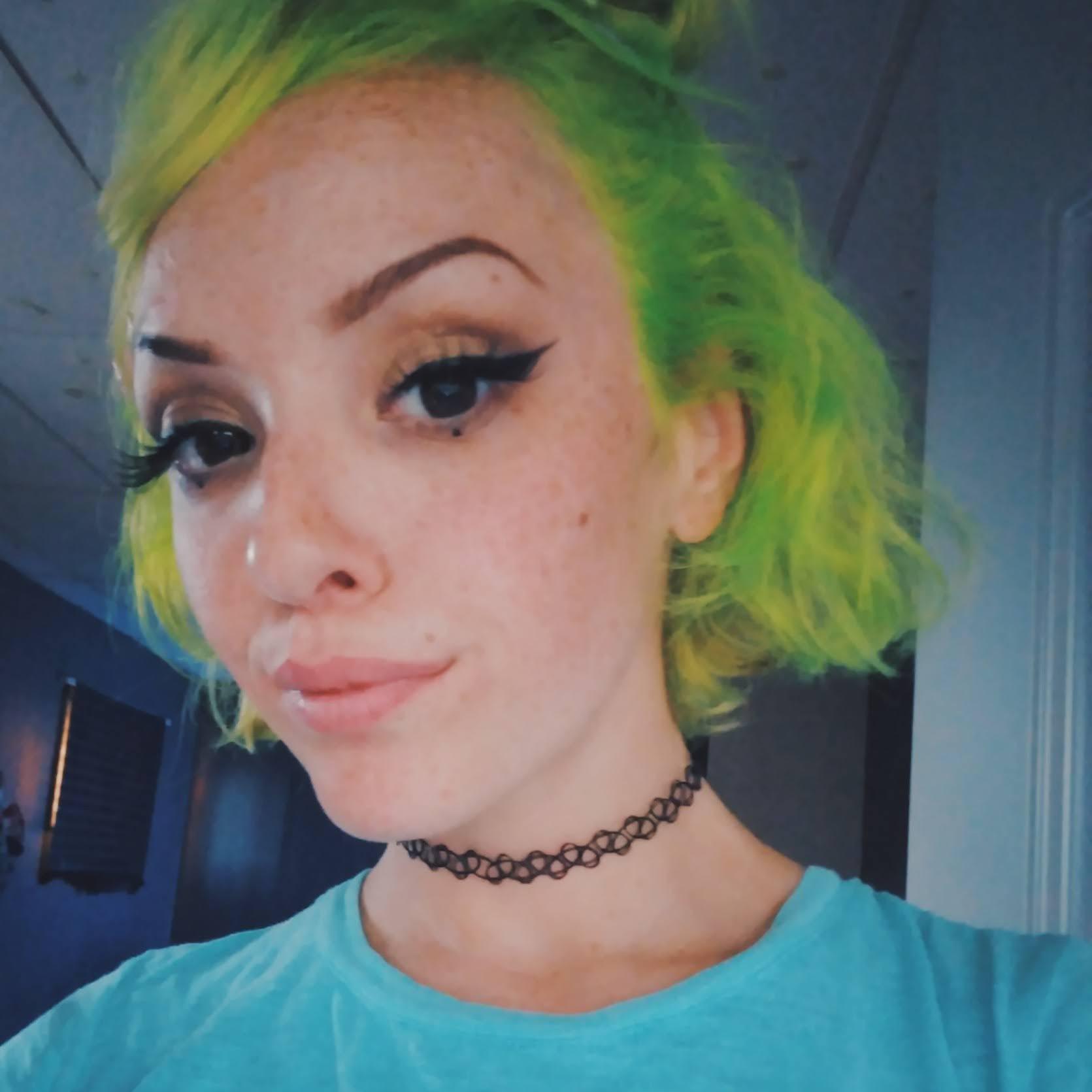 Green Slime Baby | Scrolller