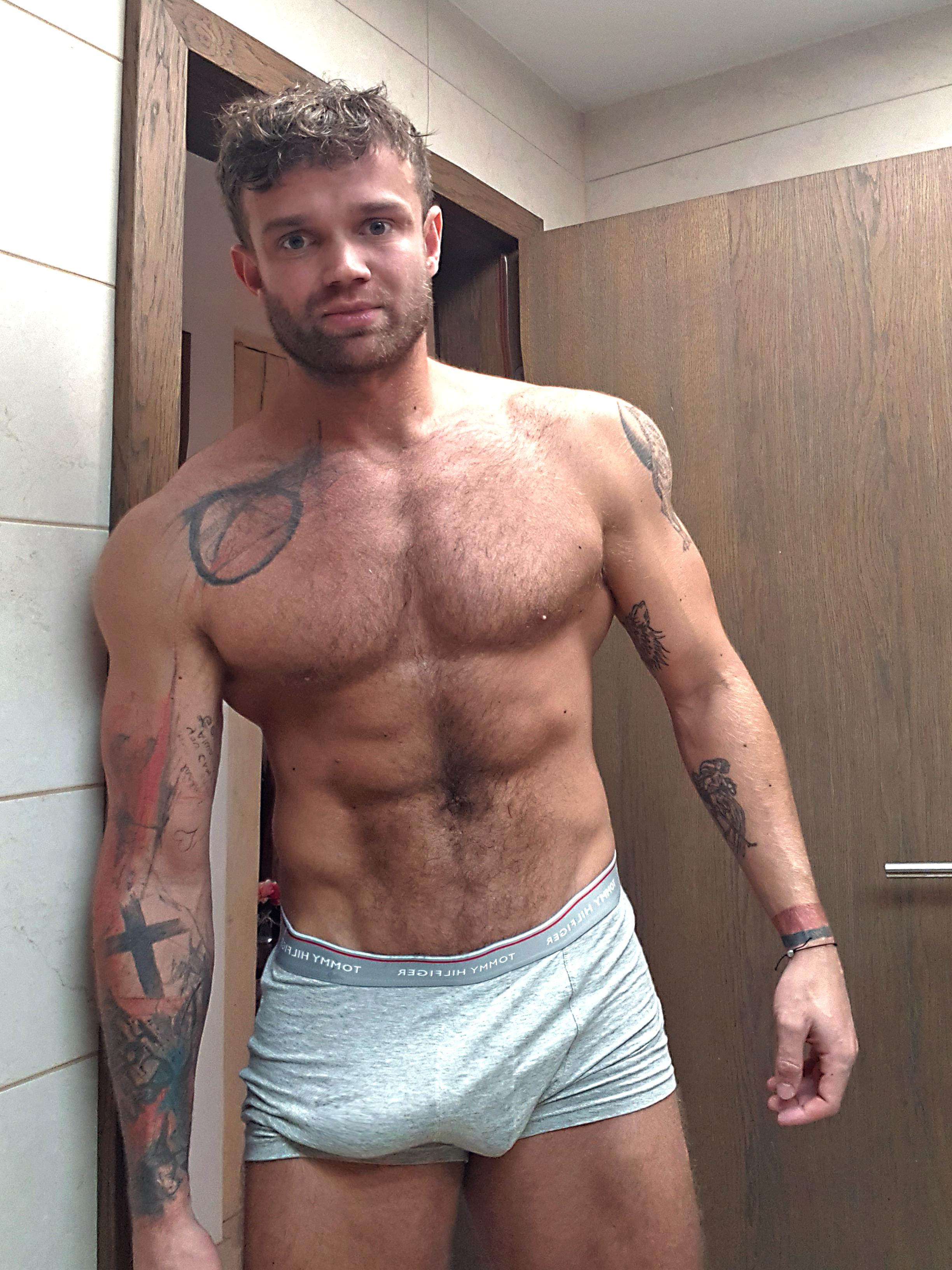 full package | Scrolller