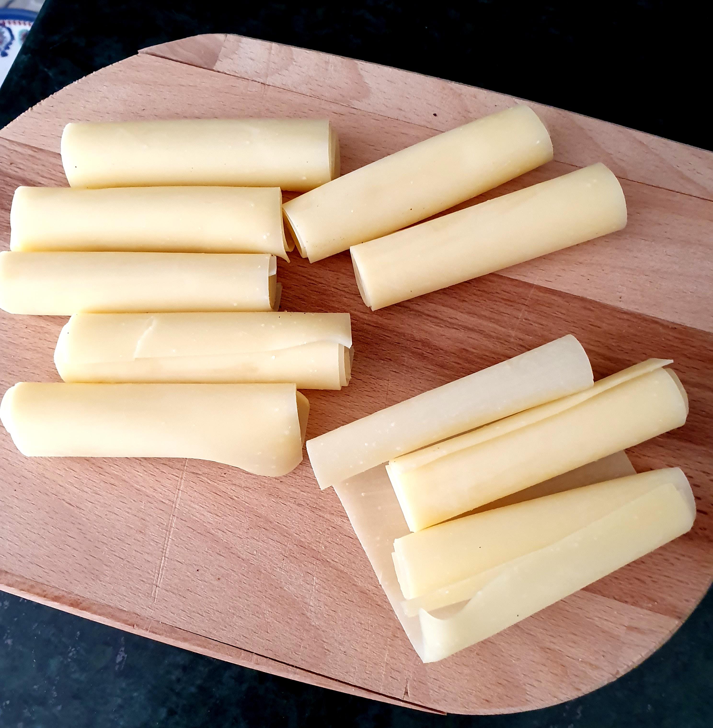 Grilled swiss cheese, Sbrintz | Scrolller