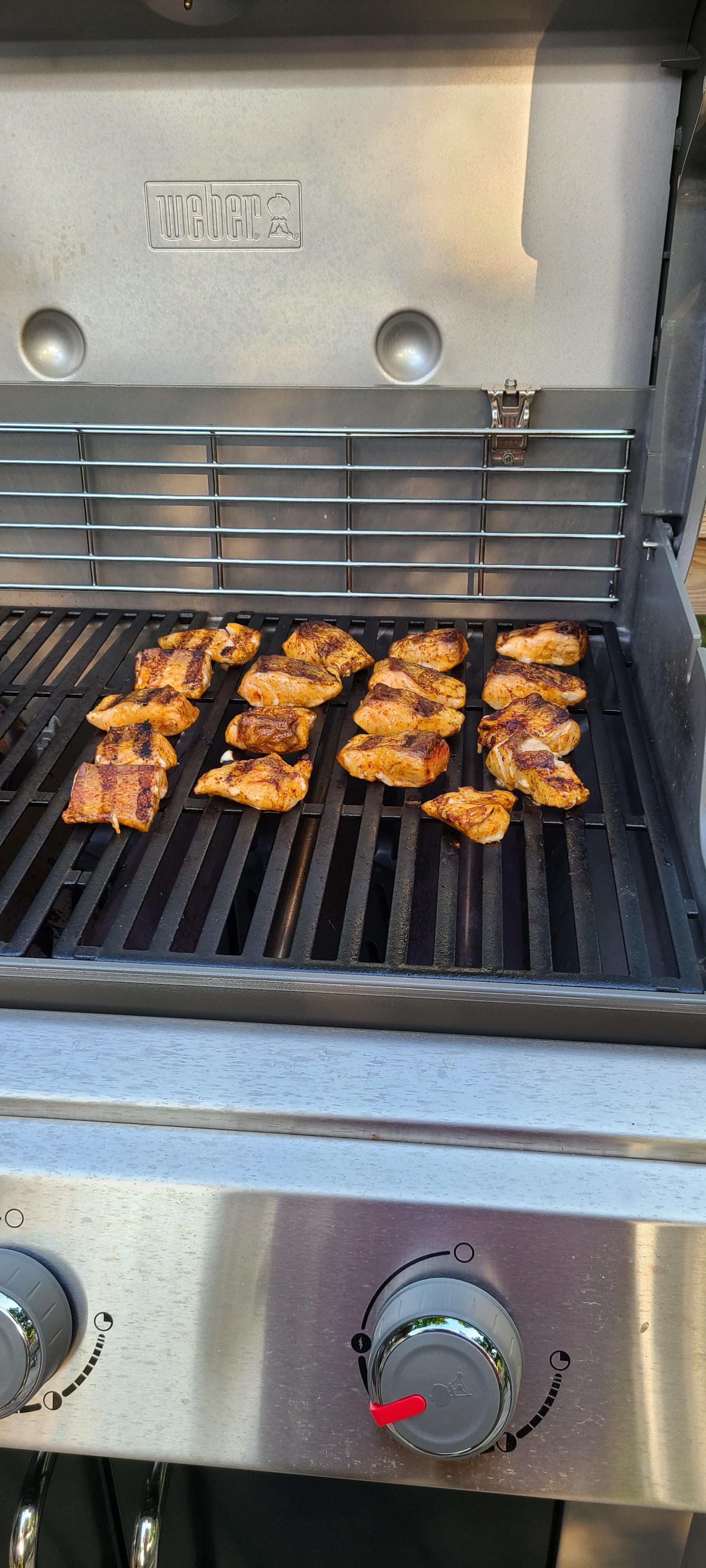 Grilling some Mahi Mahi for fish tacos | Scrolller