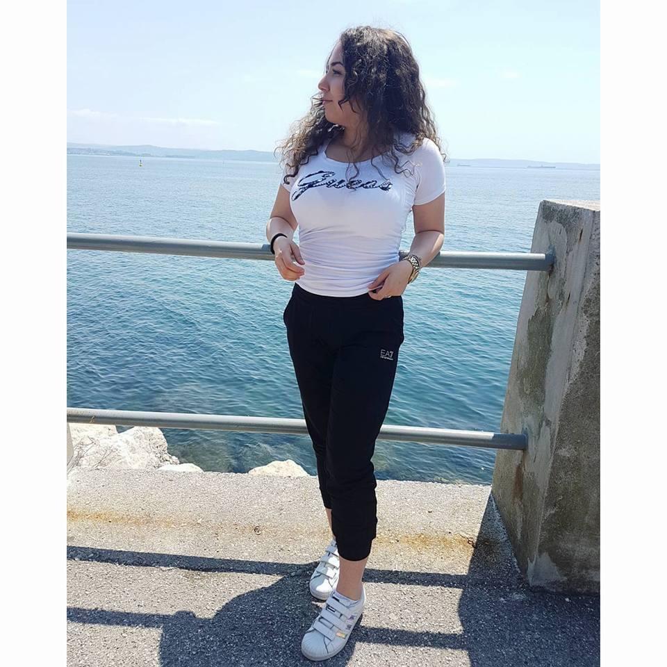 GUESS the size? | Scrolller