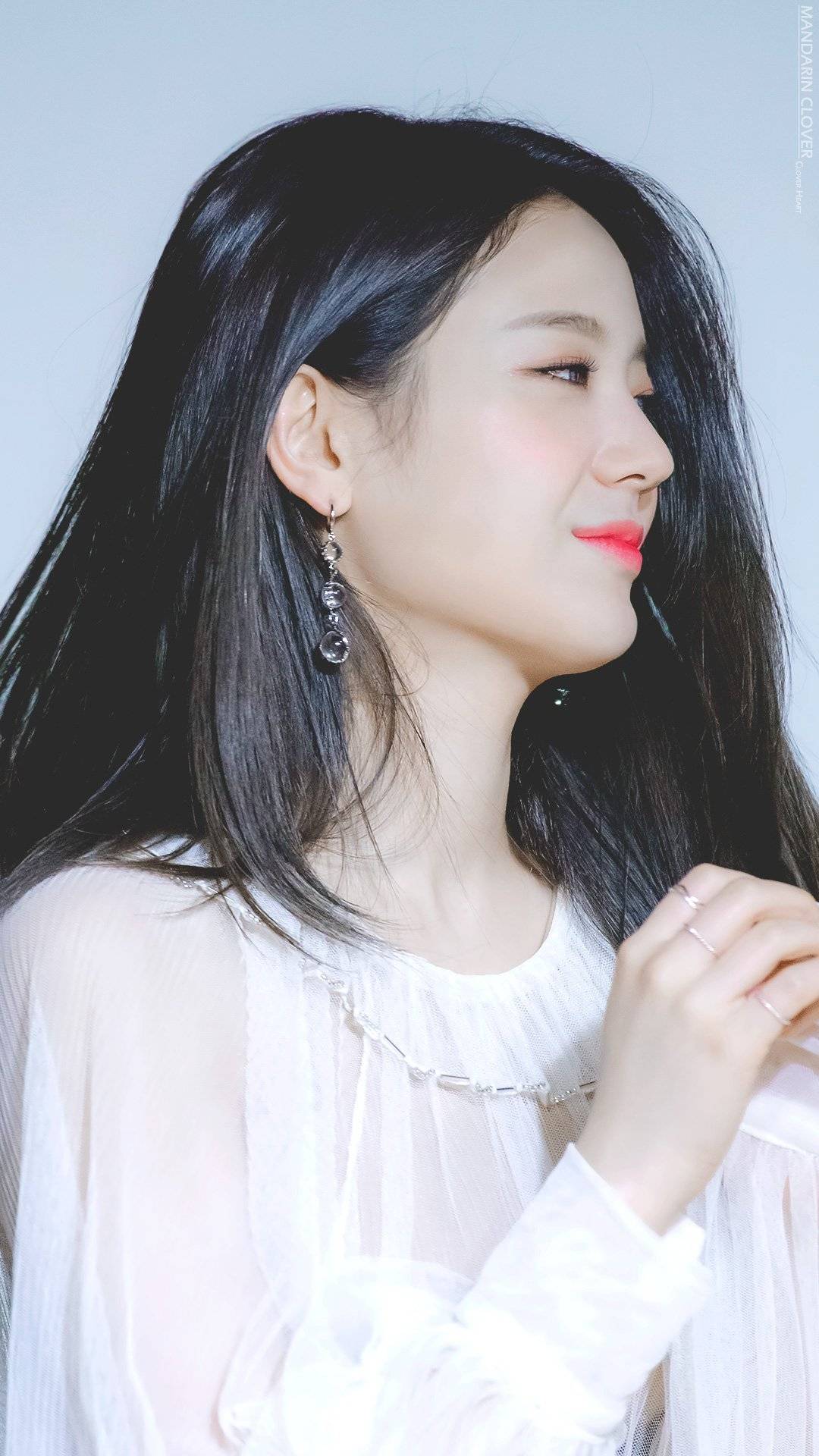 Gyuri Profile | Scrolller