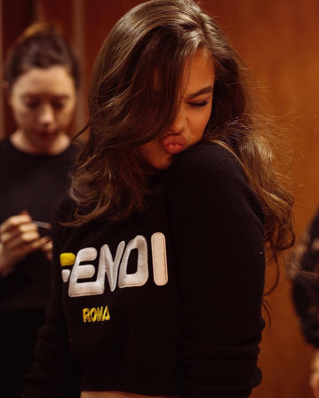 Hailee Steinfeld is always cute. | Scrolller