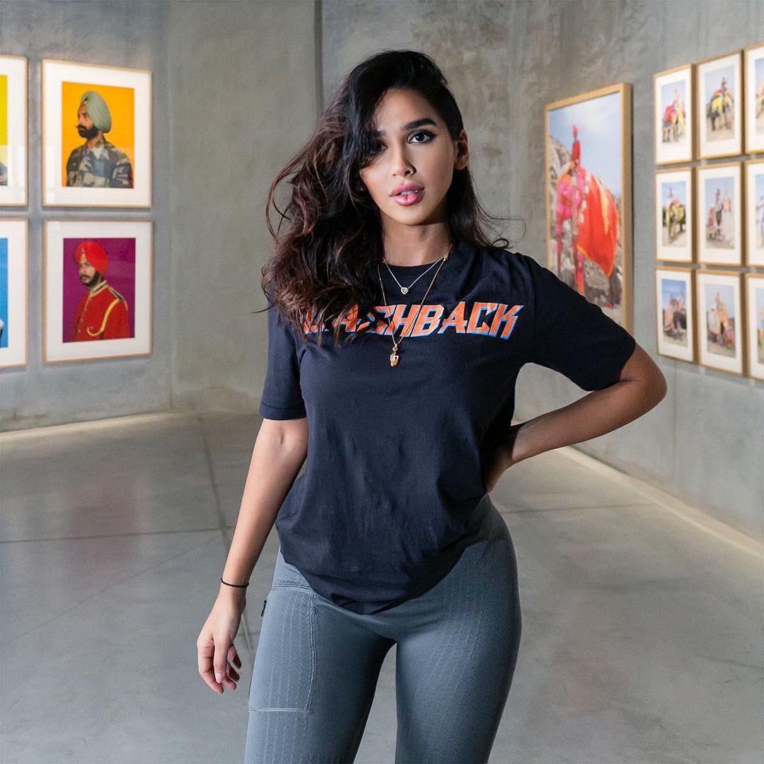 Hala Abdullah | Scrolller