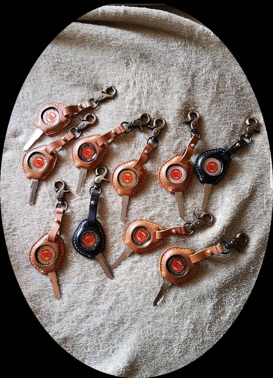 Handmade &Handstitched royal enfield leather key cover with brass keys | Scrolller