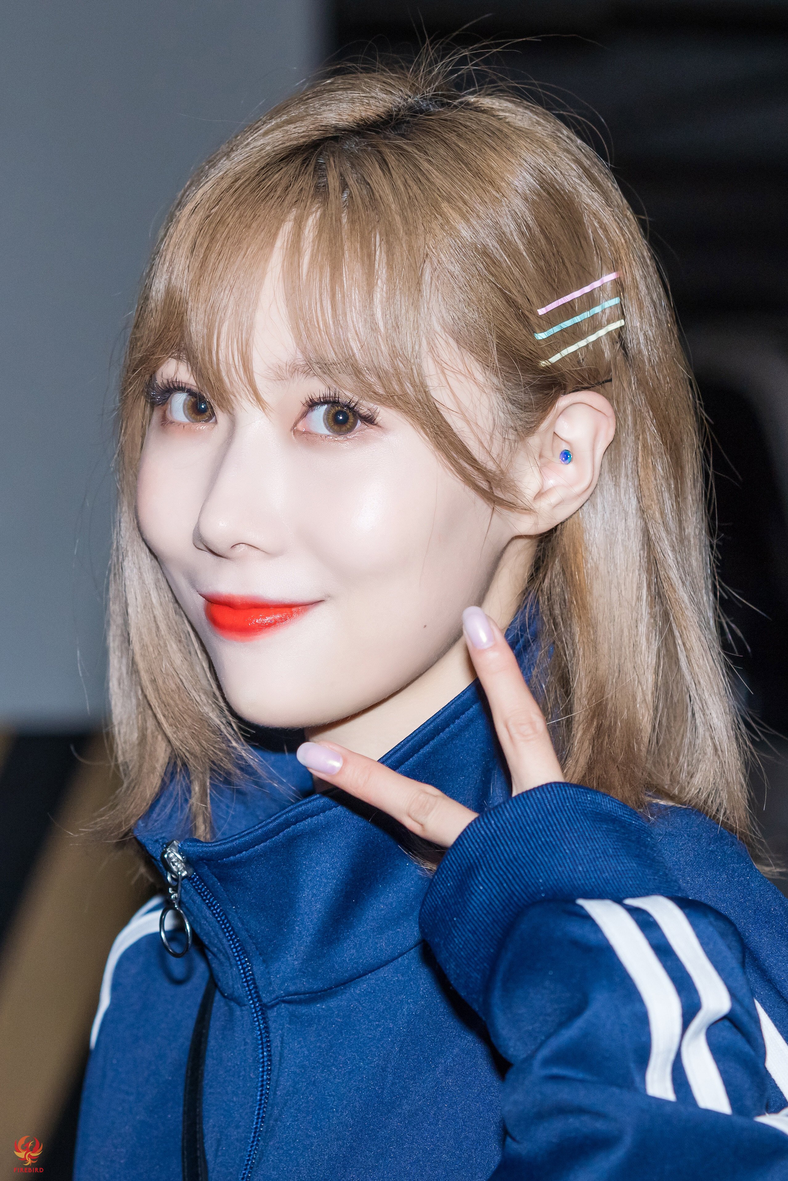Handong | Scrolller