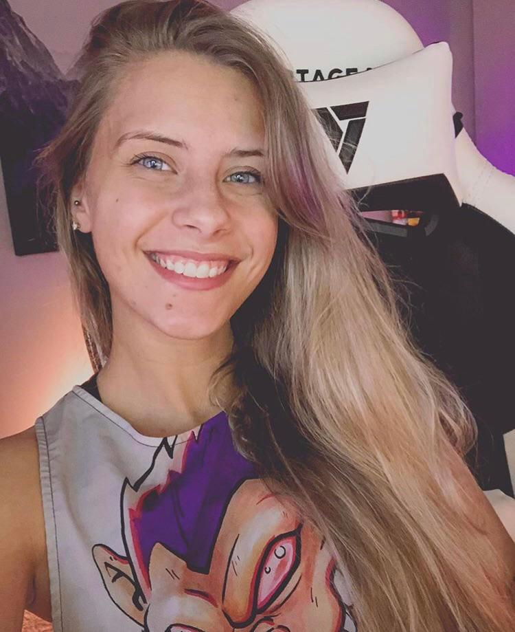 Hannah showing her love for DBZ | Scrolller