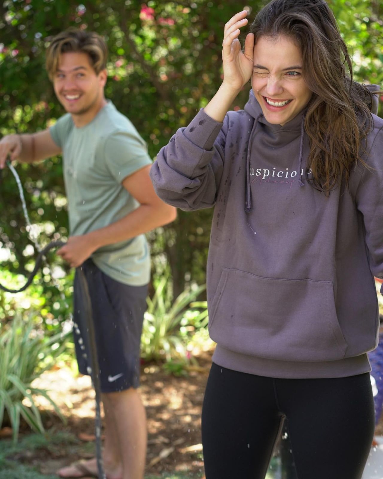 Happy couples | Scrolller