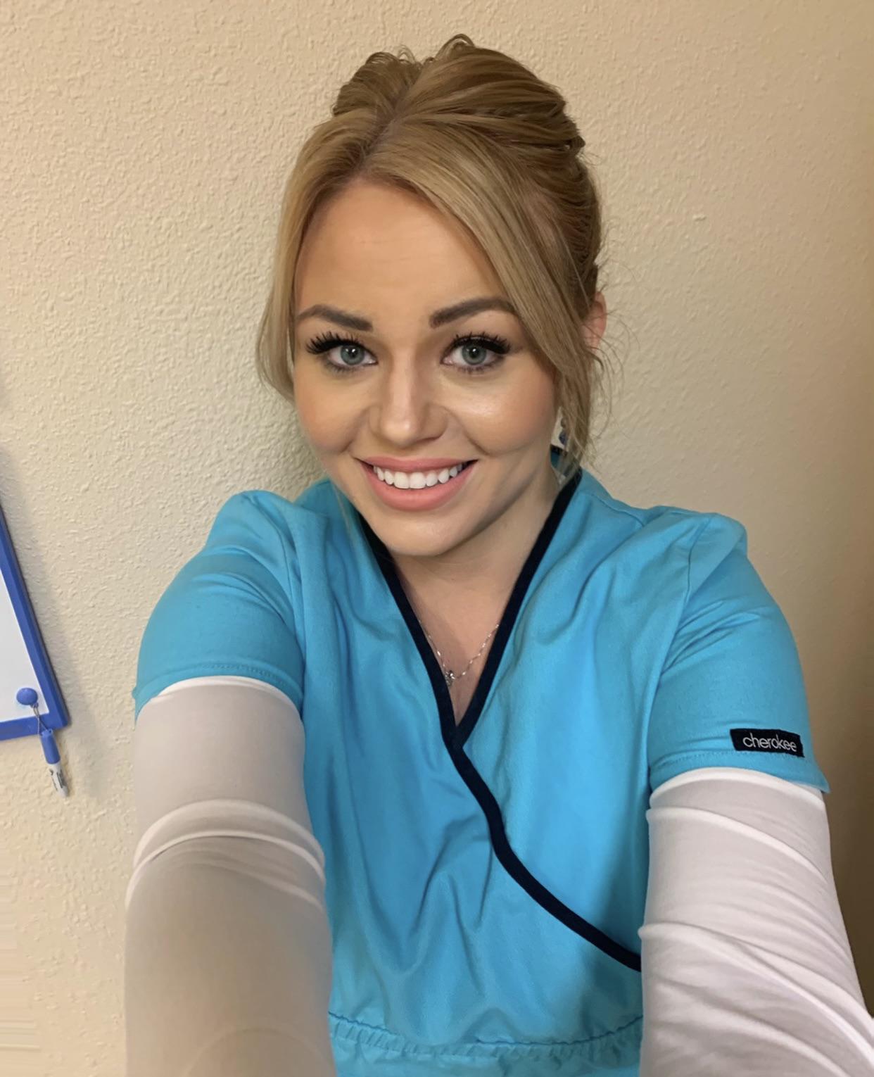 Happy hump day | Scrolller