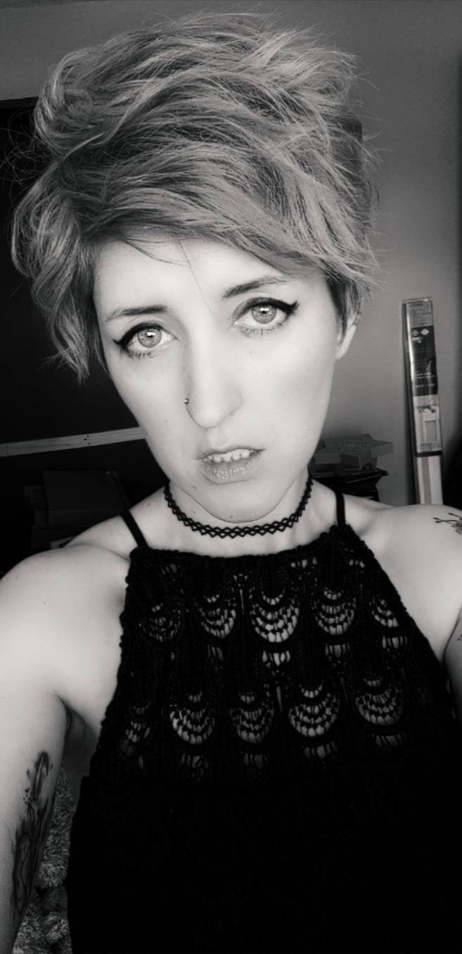 Happy hump day friends 😌 | Scrolller