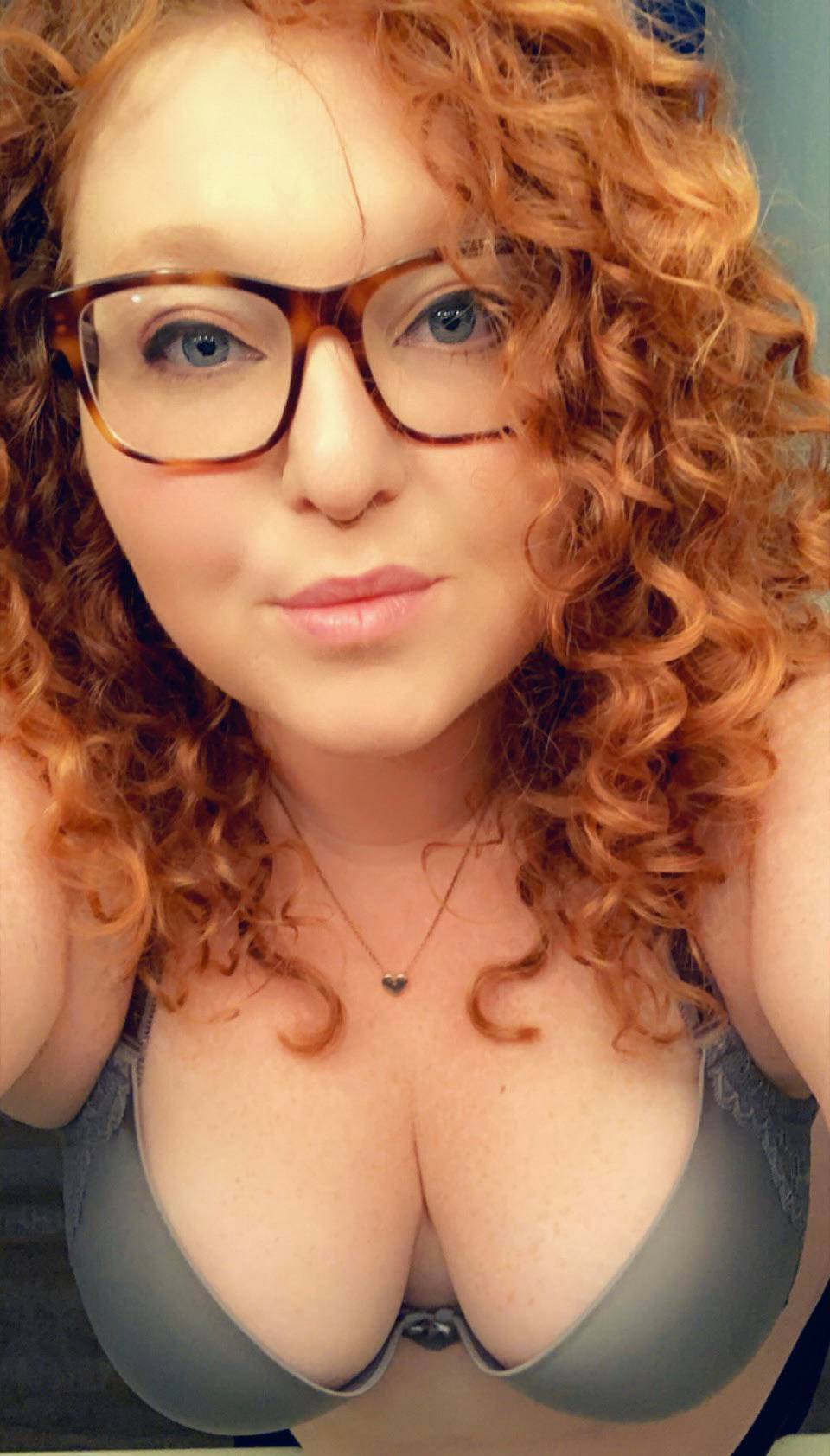 Happy NYE everybody 💥 stay safe, have fun 😘 | Scrolller