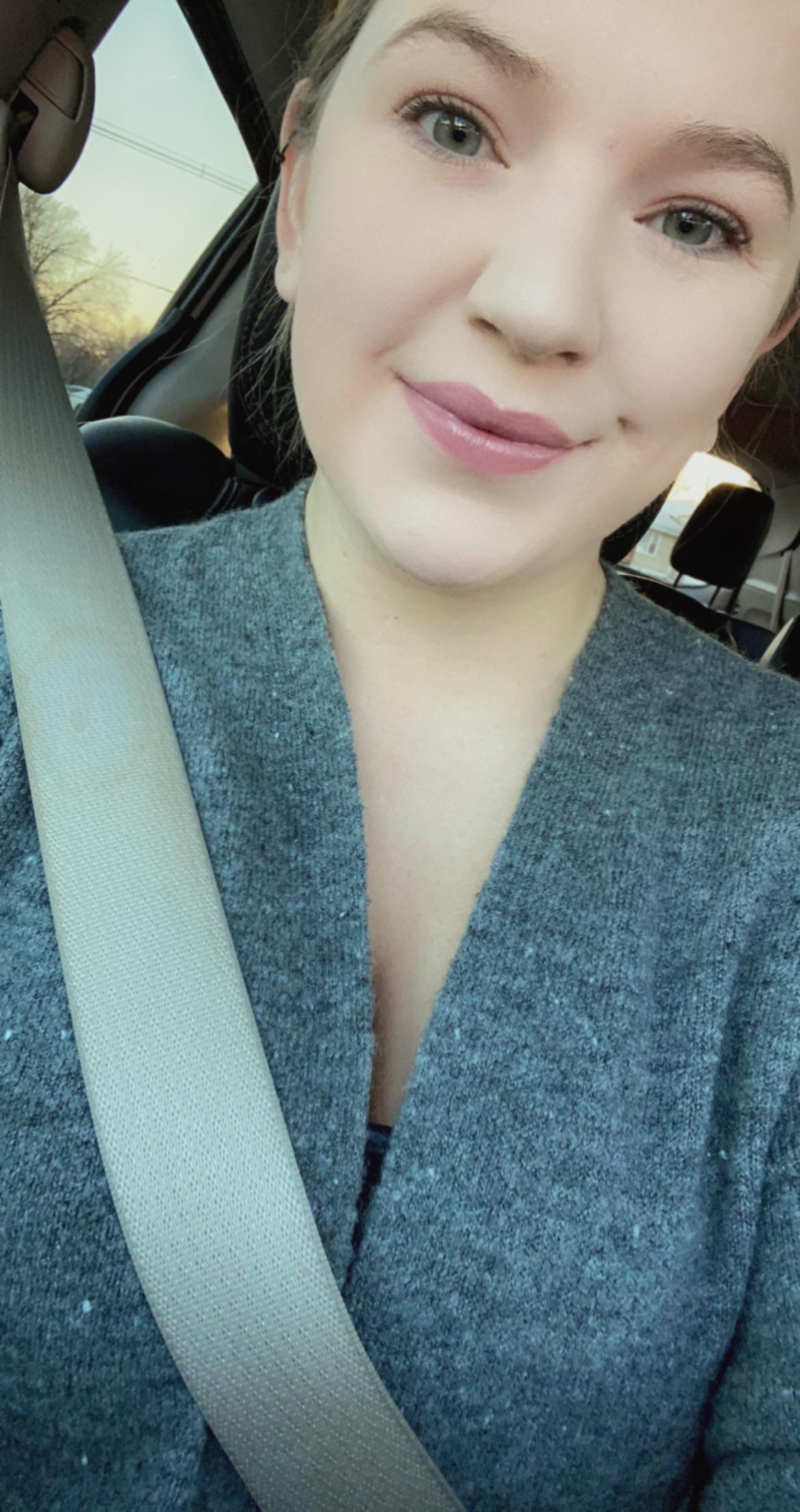 Happy Wednesday. ️ [28F] | Scrolller