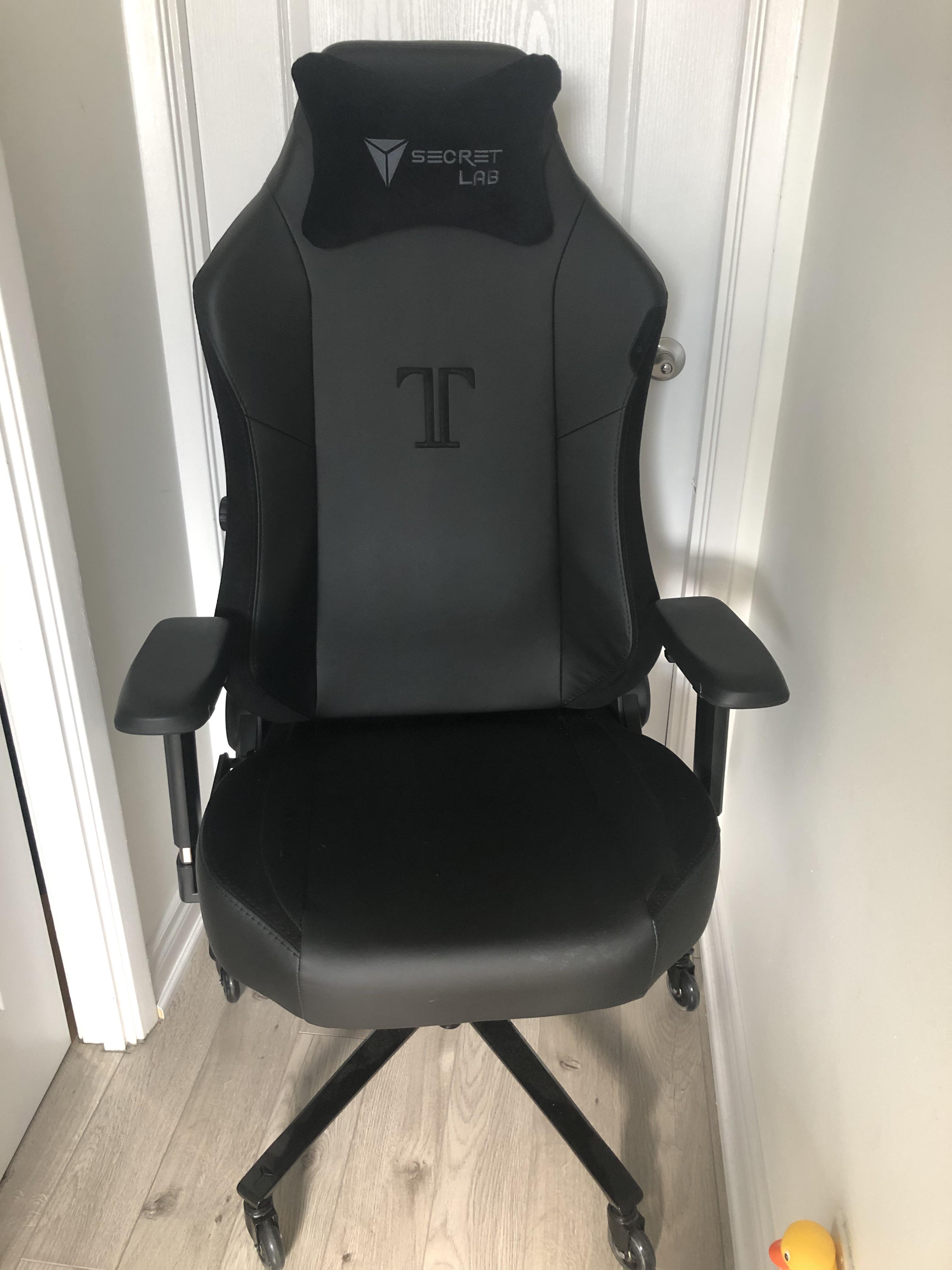 Happy with my new SecretLab chair! #secretlab | Scrolller