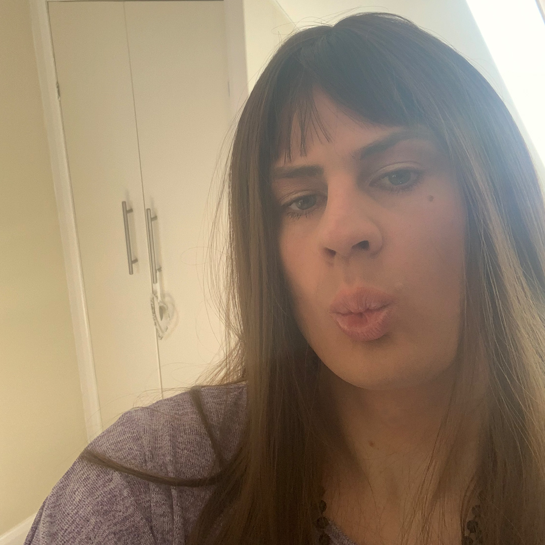 Have a great bank holiday everyone 😘 | Scrolller