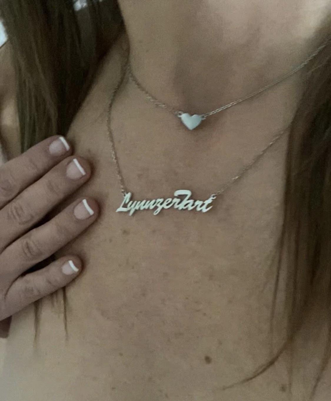 Having fun with my little secret… Custom jewelry always works. | Scrolller