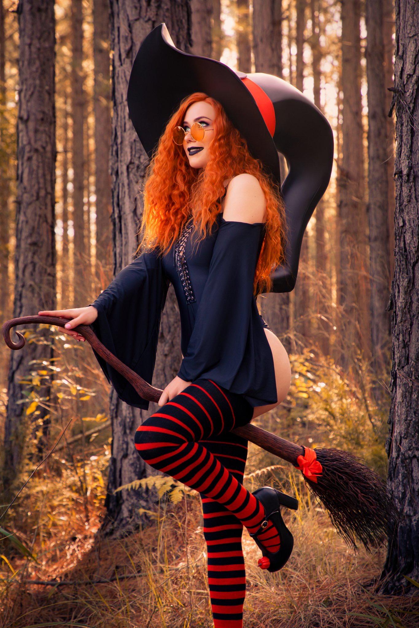 Hazel the Pumpkin Witch | Scrolller