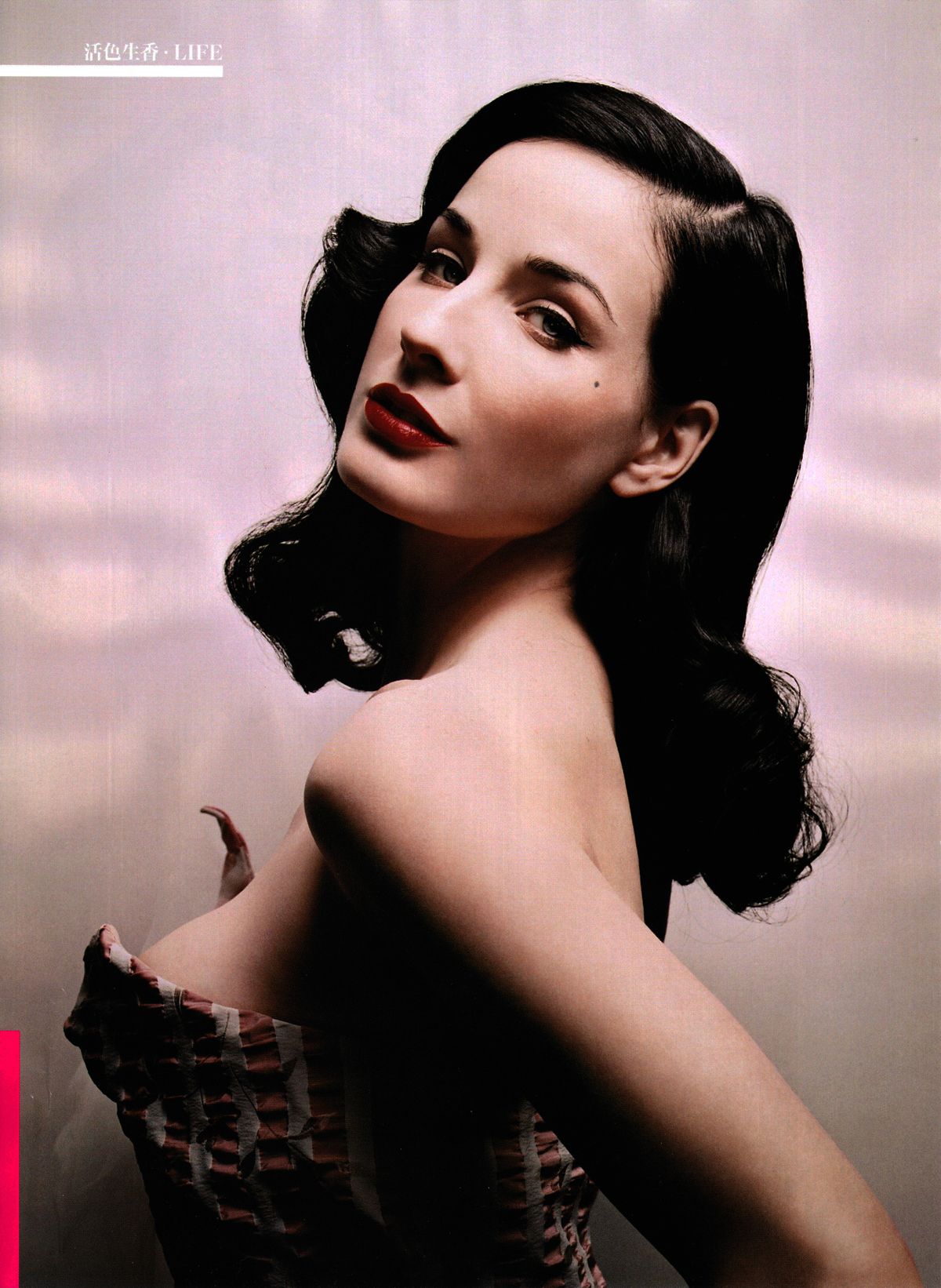 Headshot | Scrolller