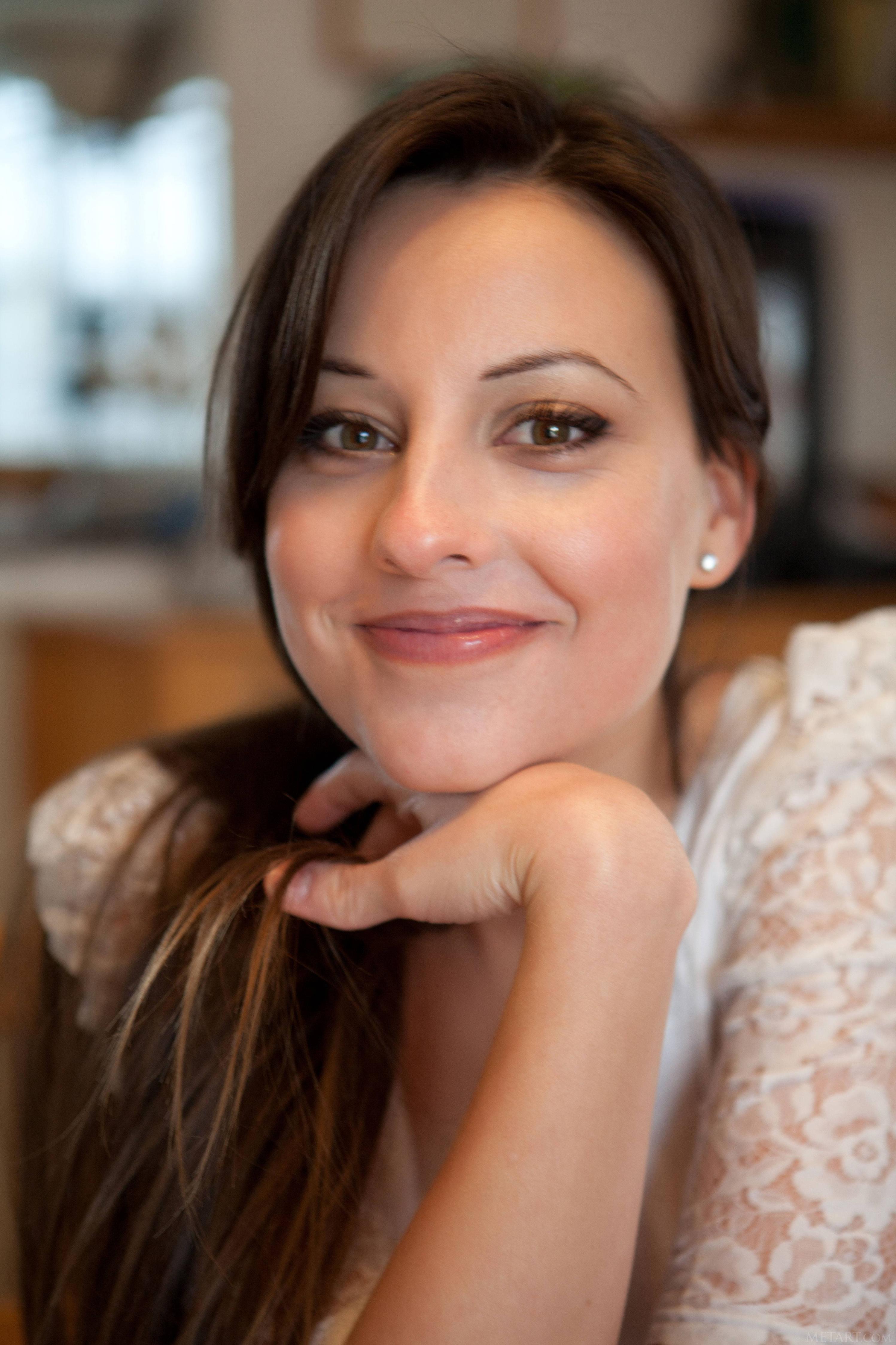 Headshot | Scrolller