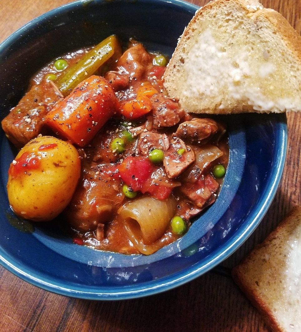 Hearty Beef Stew | Scrolller