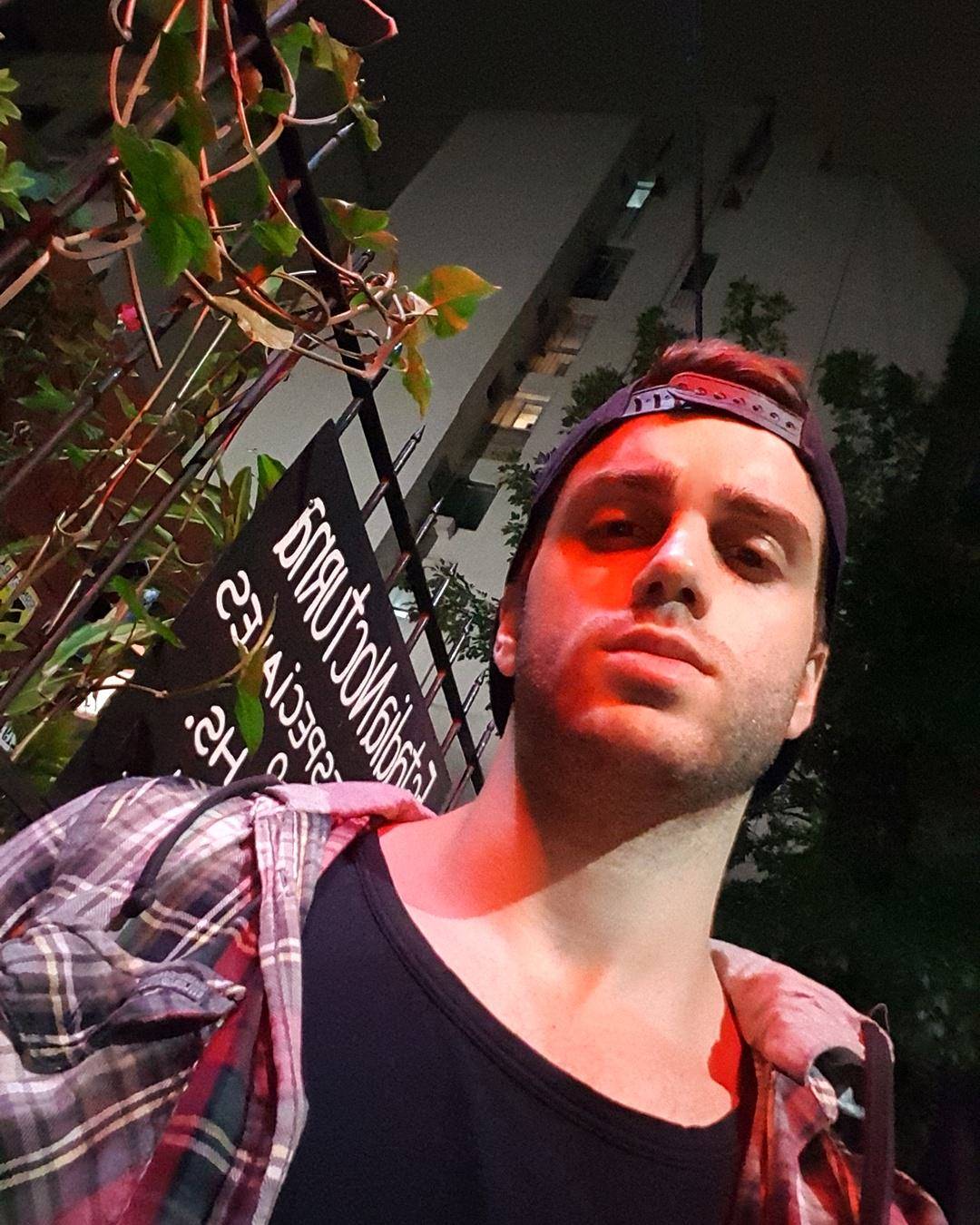 Hello again! 🇦🇷 | Scrolller