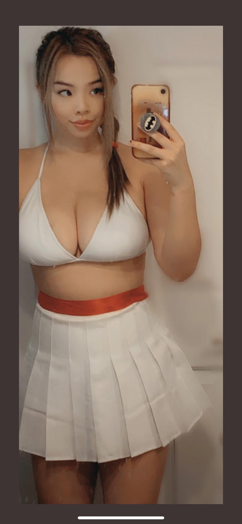 Hello :) | Scrolller