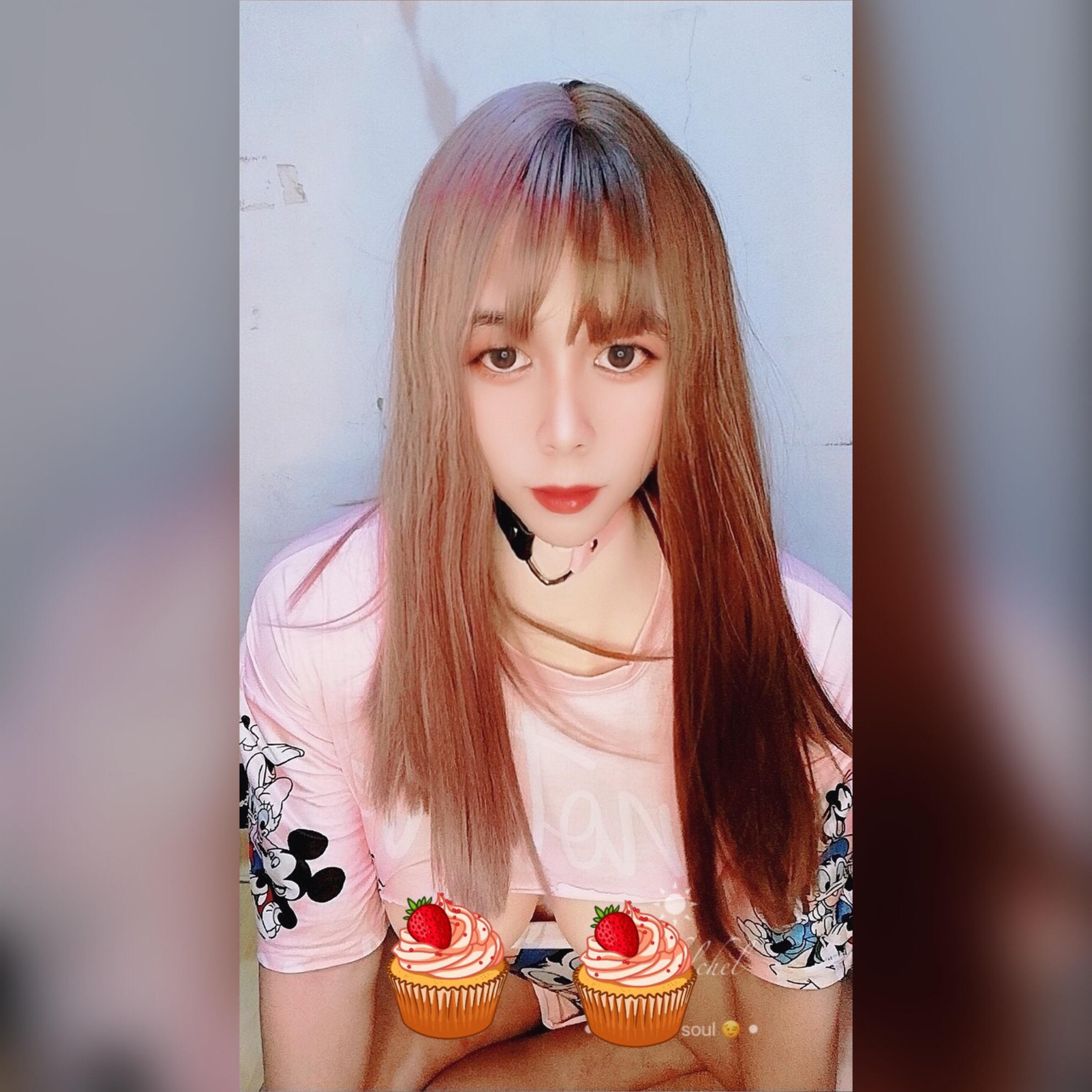 Hello everyone 😉😉😉 | Scrolller