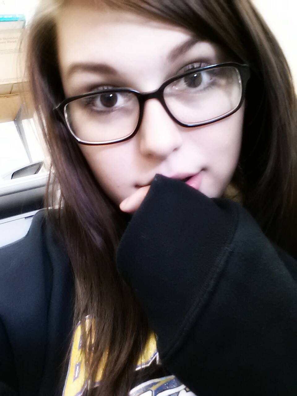 Hello friends. | Scrolller