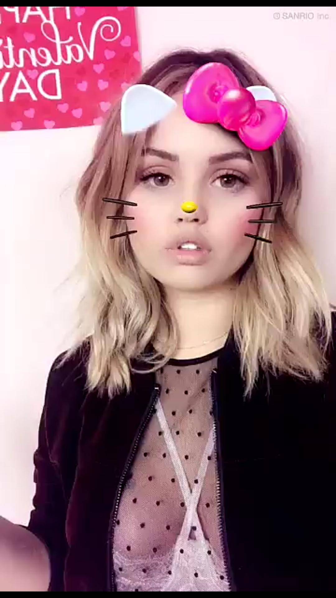 hello kitty | Scrolller