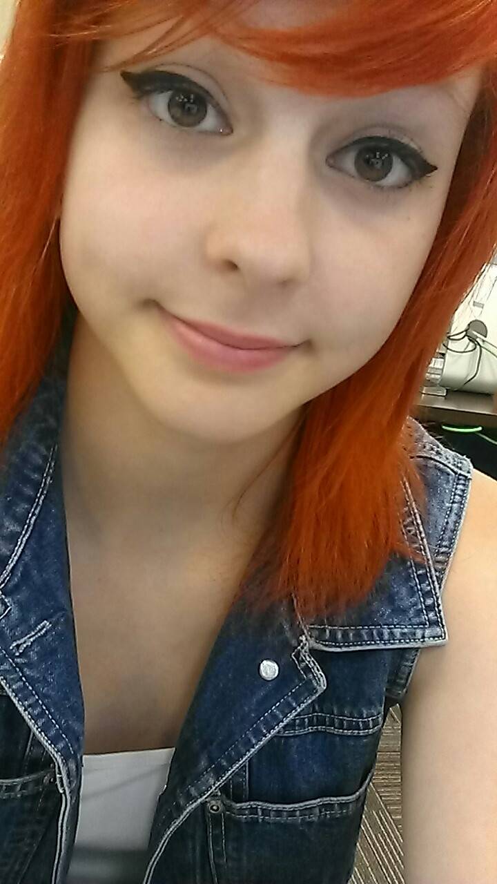 Hello /r/faces this is my face c: what do you think? | Scrolller