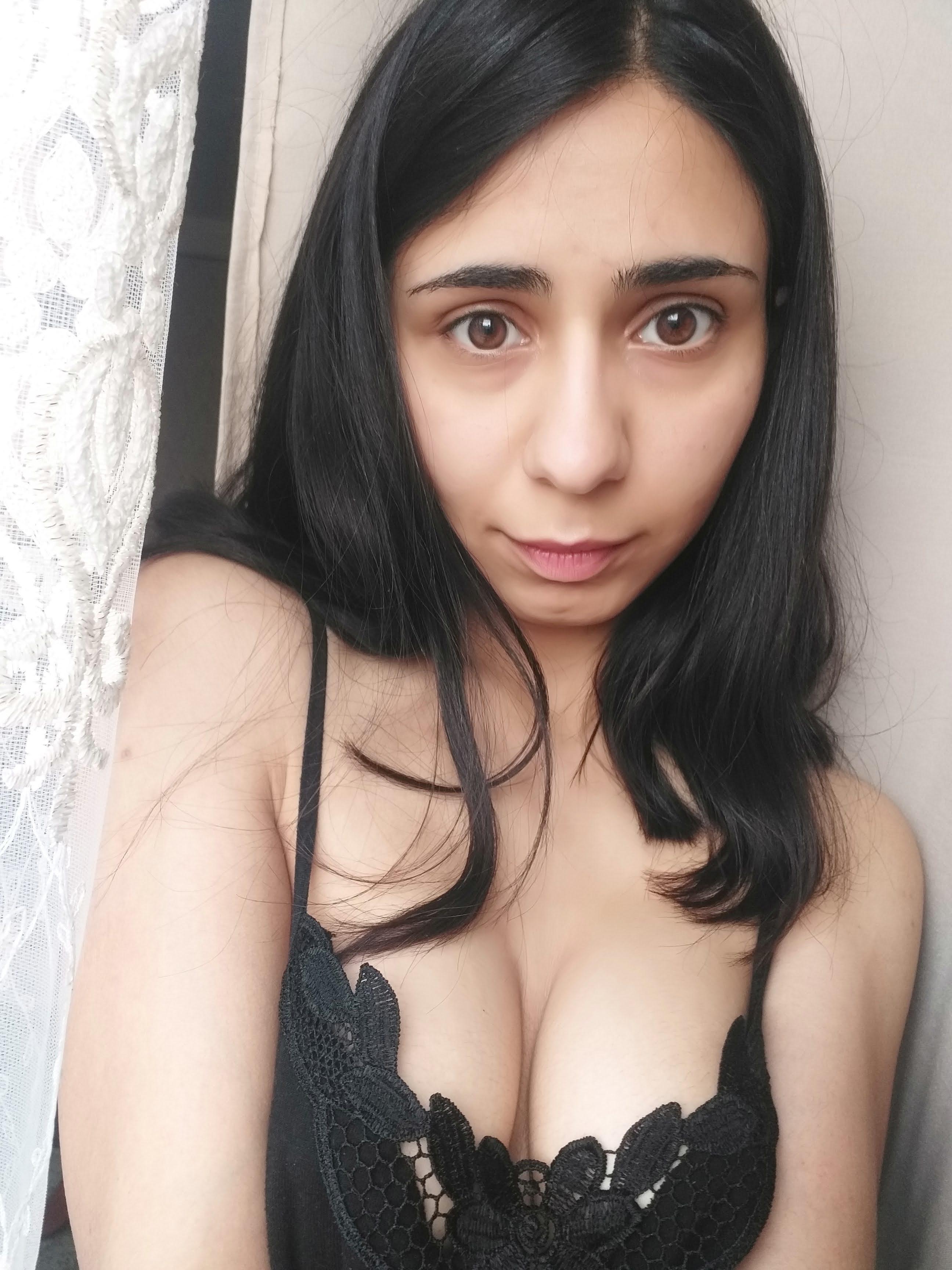 Hello Sunday! | Scrolller