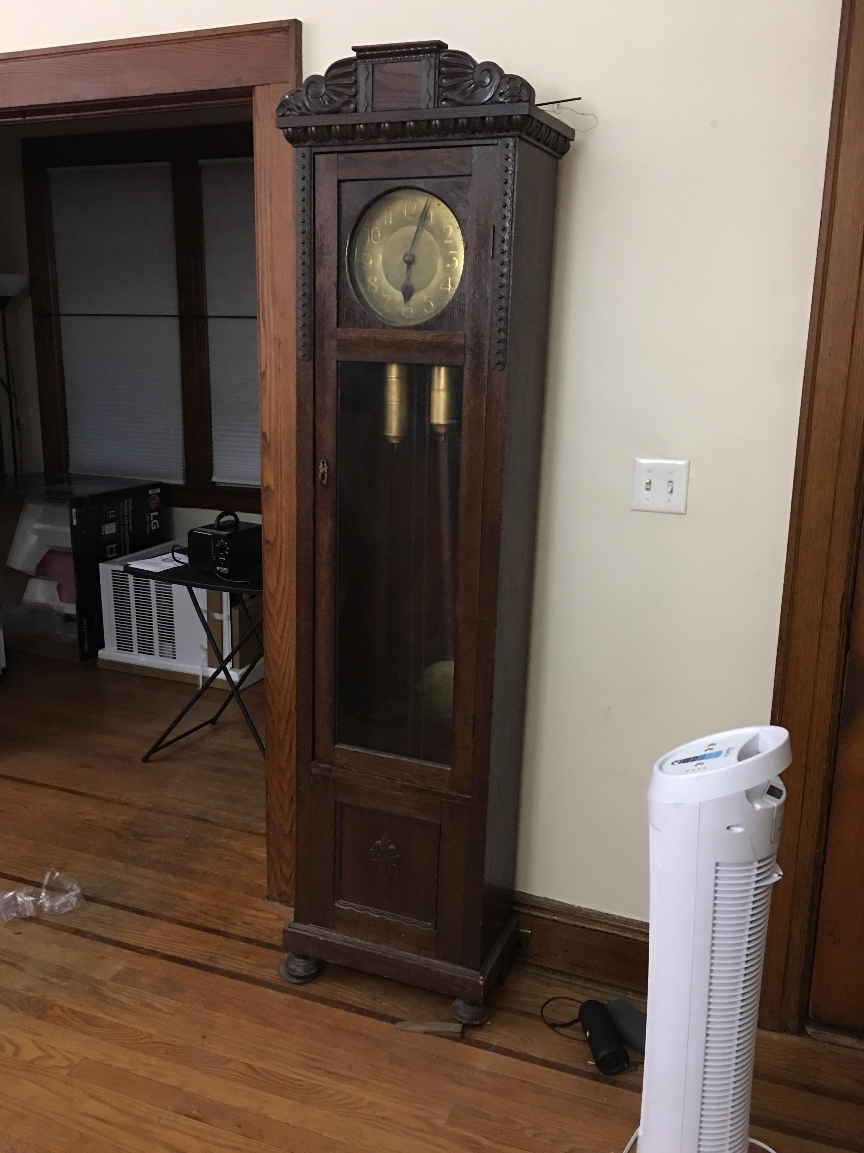 Help identifying this clock | Scrolller