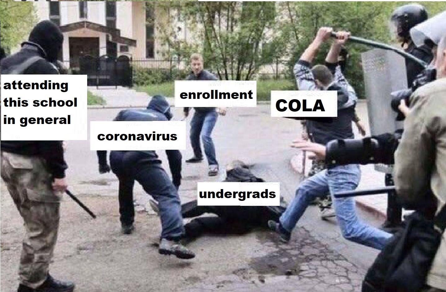 help pls | Scrolller