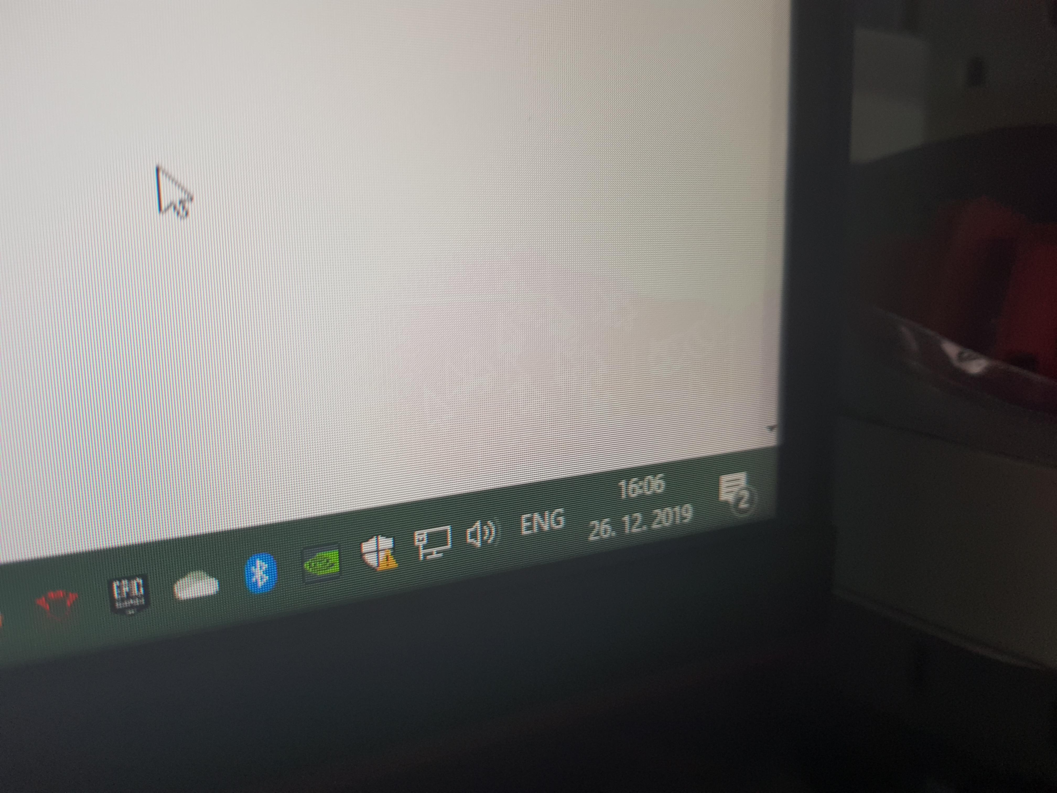 Help this haplened to my monitor | Scrolller