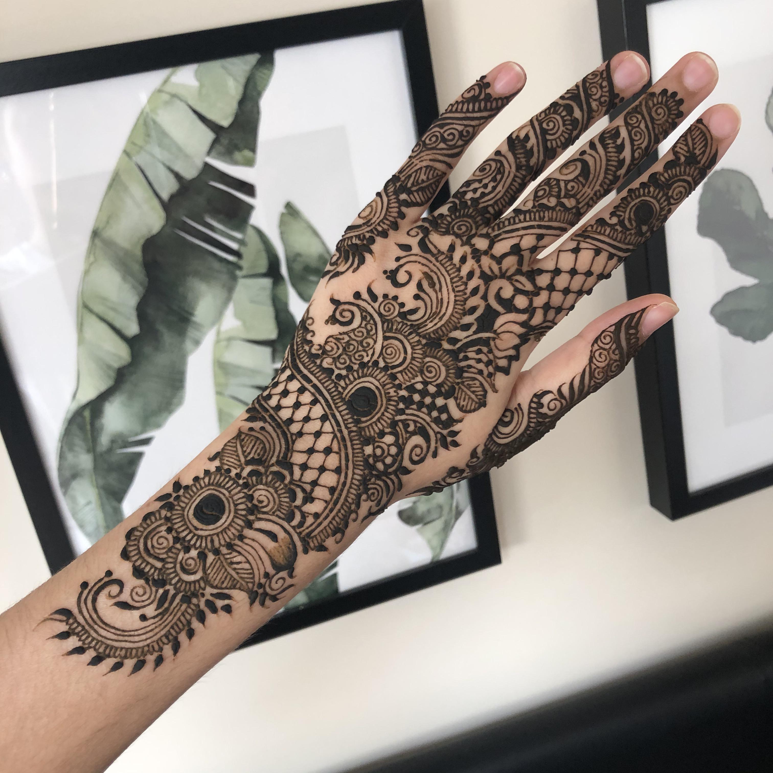 Henna design I did on myself | Scrolller
