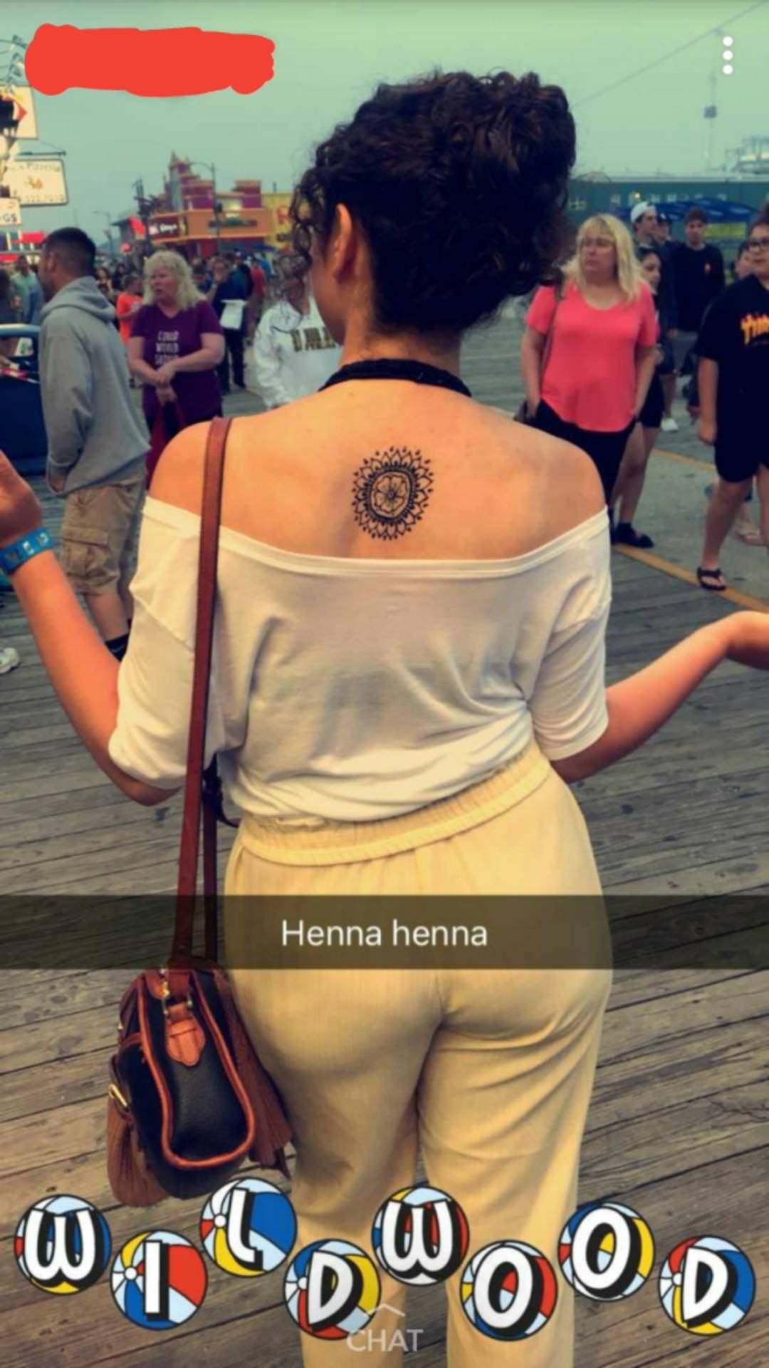Henna henna | Scrolller