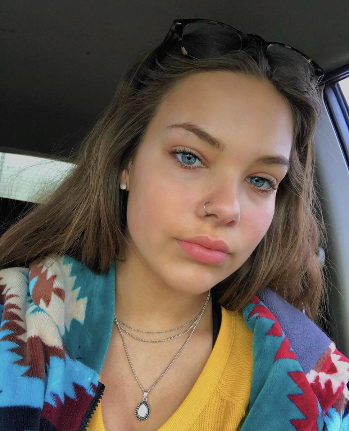 Her eyes are everything 😻 | Scrolller