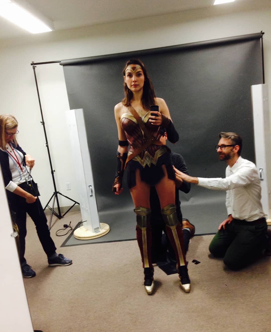 Her first fitting as Wonder Woman | Scrolller