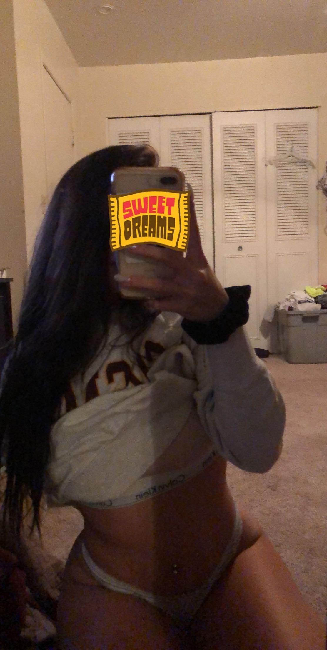 Her snap is 🔥 @myatrin | Scrolller