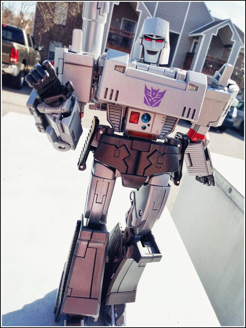 🎀 Here's a Megatron to make your day better. | Scrolller