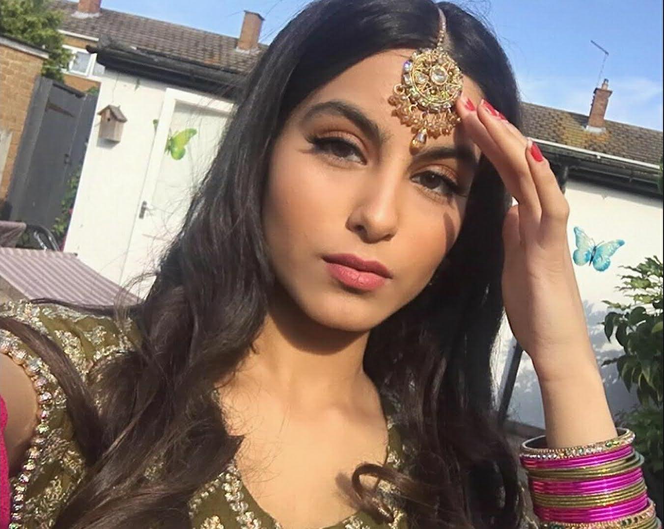 Here's another one of aleeyah | Scrolller