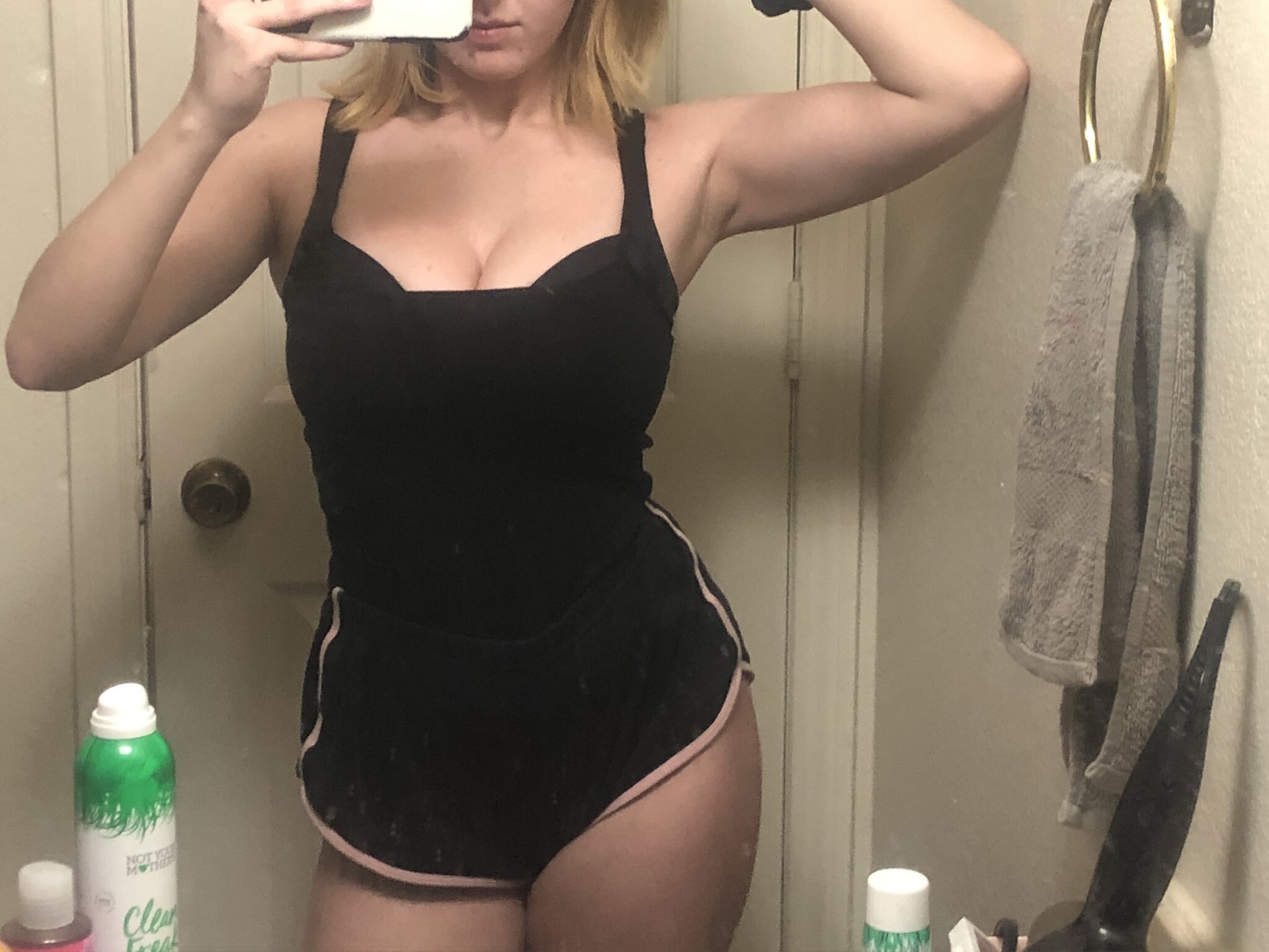 Here's one for you armpit fellas | Scrolller