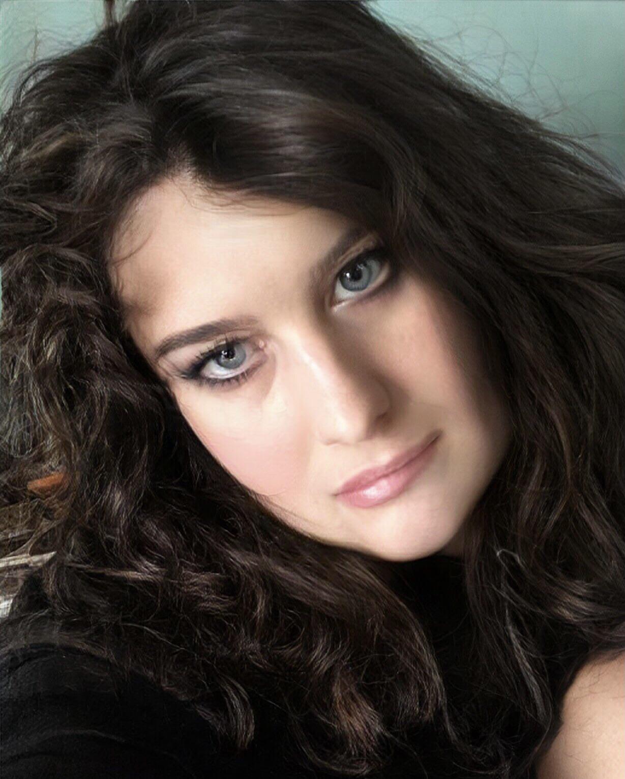 Hey 😘 dms always open | Scrolller