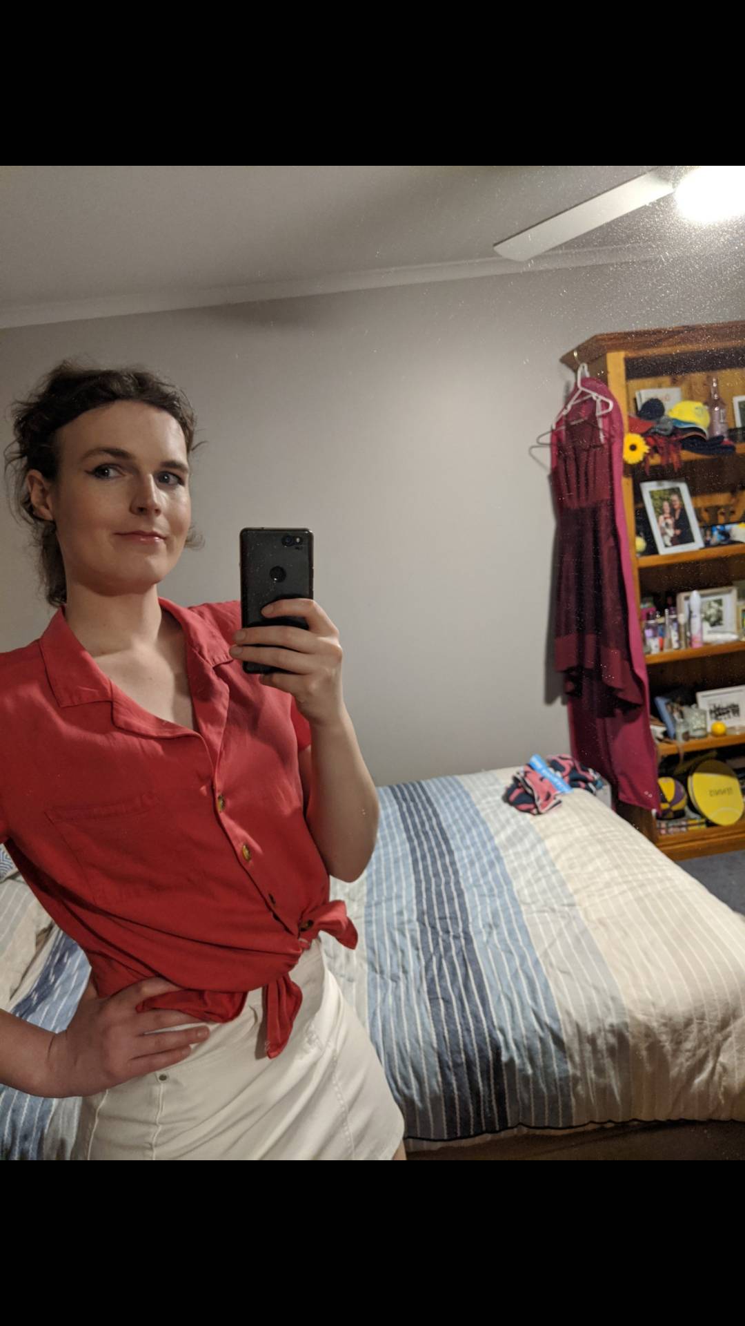 Hey, do I pass in this picture? (~1 year HRT) | Scrolller