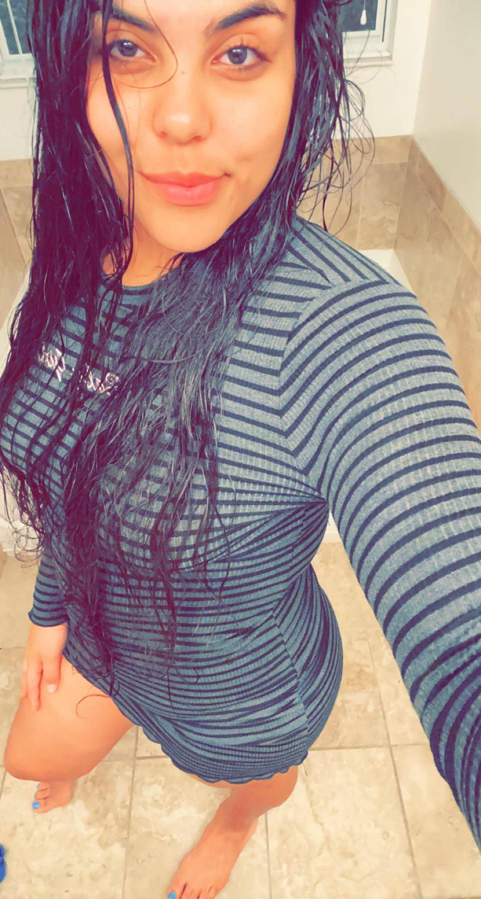 Hey I’m Kat😘 | Scrolller