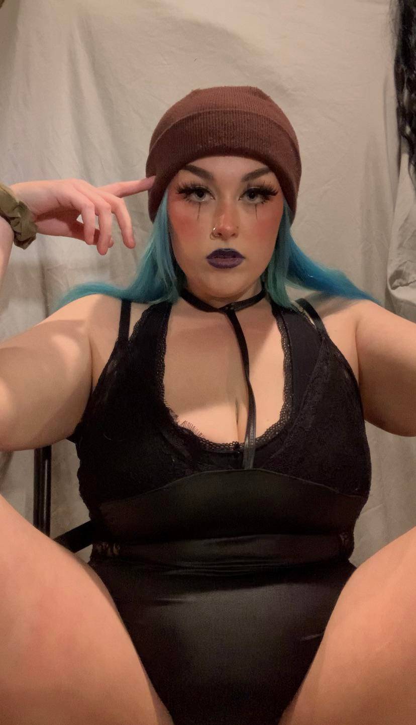 hey🖤 OC [F] | Scrolller