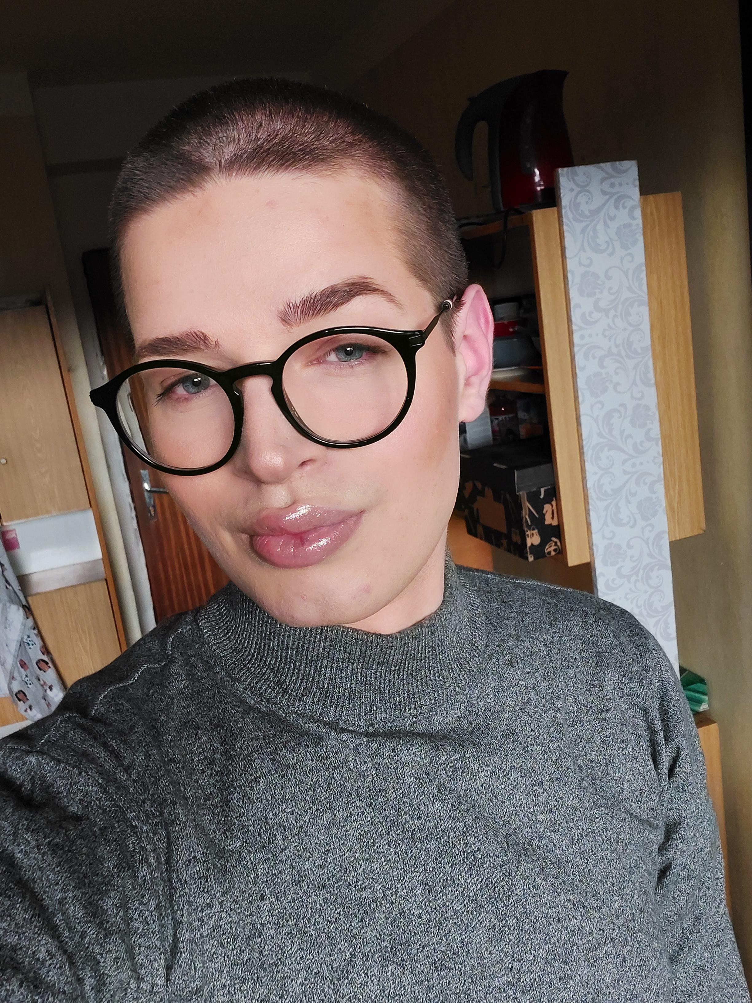 Hi daddies | Scrolller